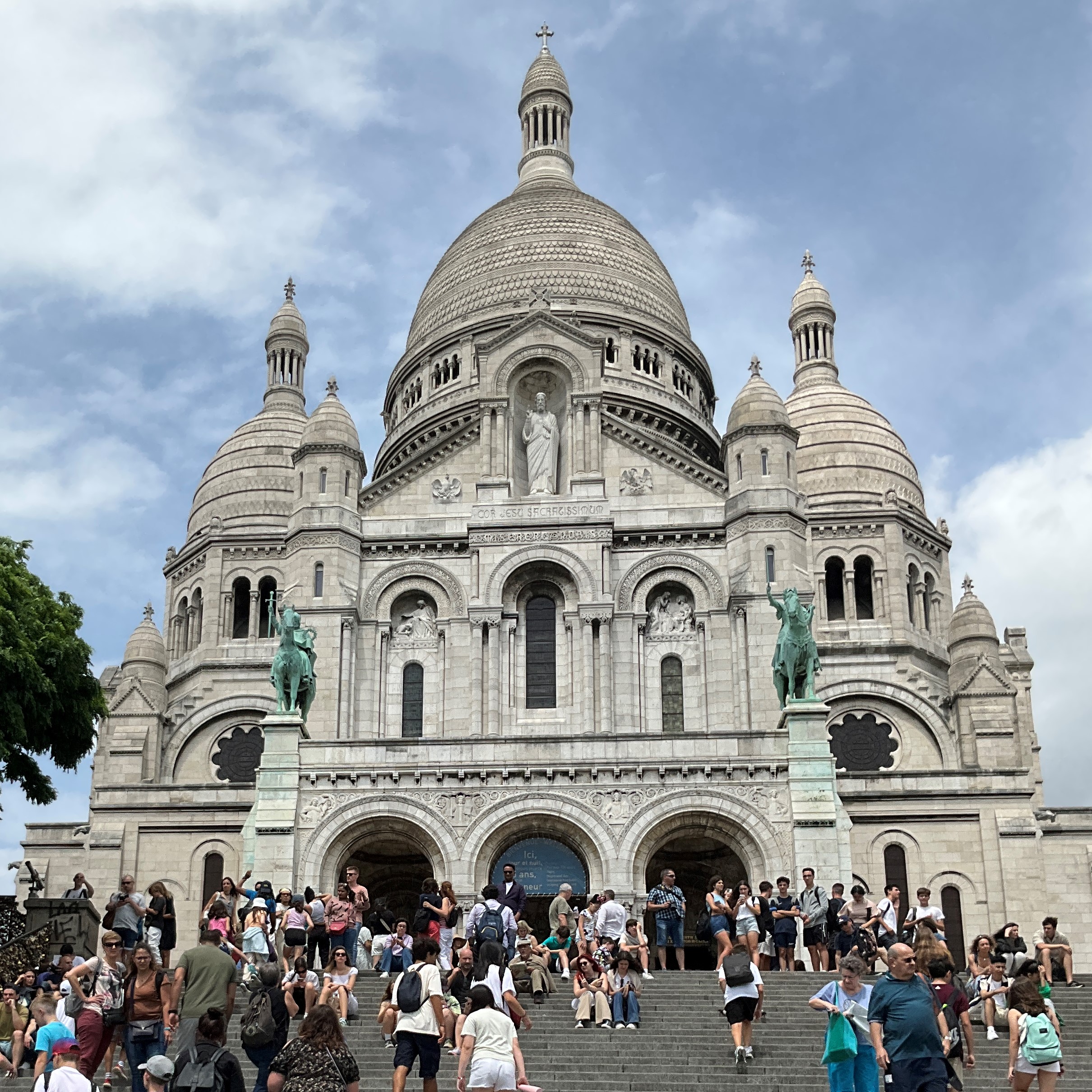 Year 6 Trip to Paris | Westbrook Hay School